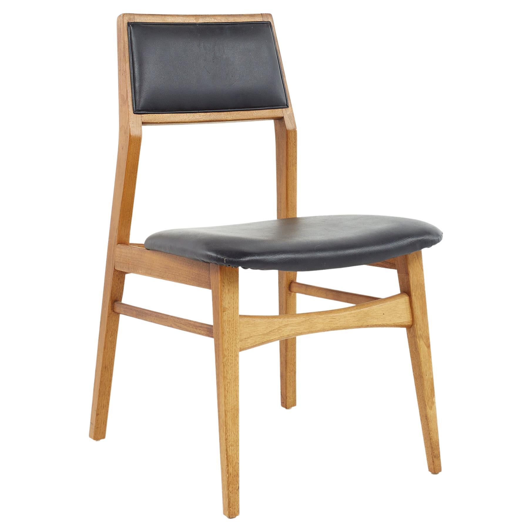 Jens Risom Mid Century Walnut Dining Chairs, Set of 3 For Sale at 1stDibs