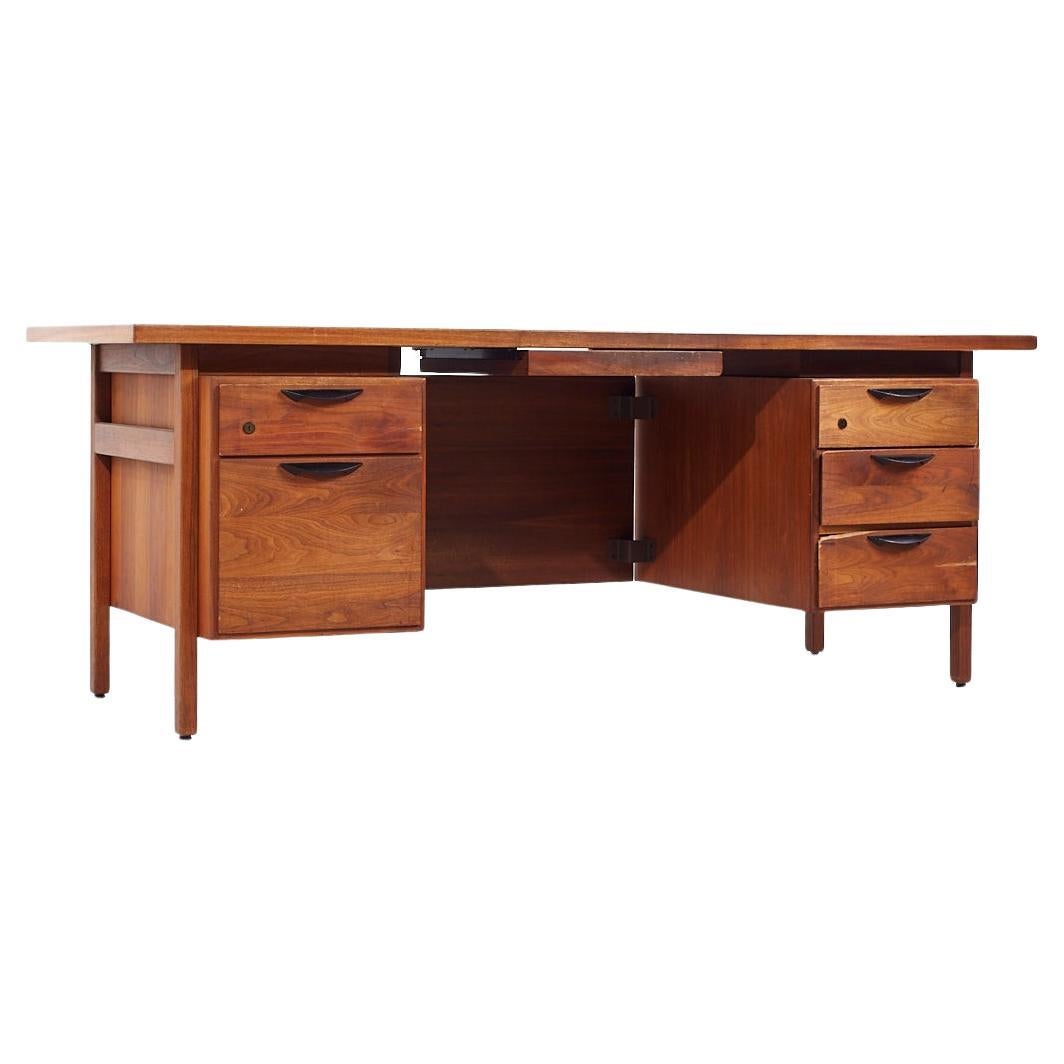 Iconic 1950s Mid-Century Modern Walnut Executive Desk by Leopold Desk ...