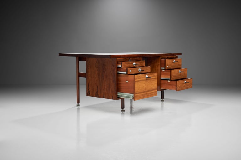 Jens Risom Solid Wood Desk, Denmark, 1960s For Sale at 1stDibs