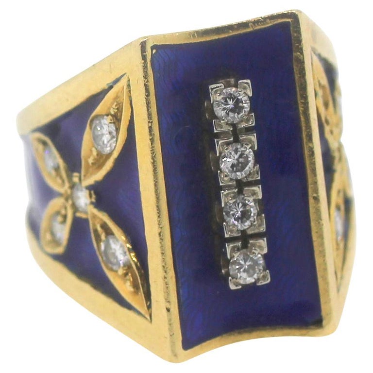 Jewel of Ocean Estate Enamel and 18K Yellow Gold Ring For Sale at 1stDibs