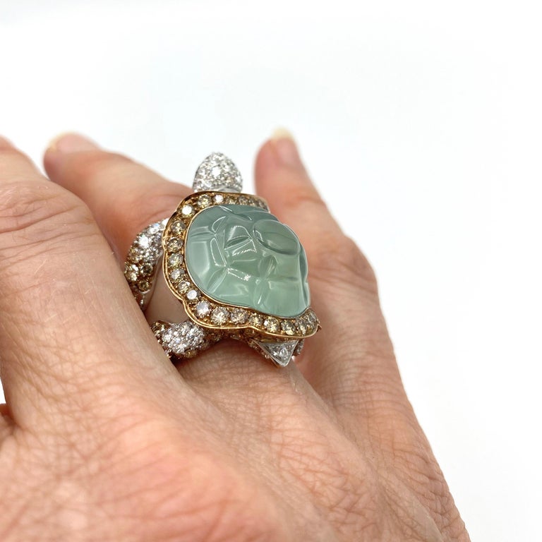 Jewelry Turtle Black Brown White Diamond Prehnite 18 Karat Gold Ring at ...