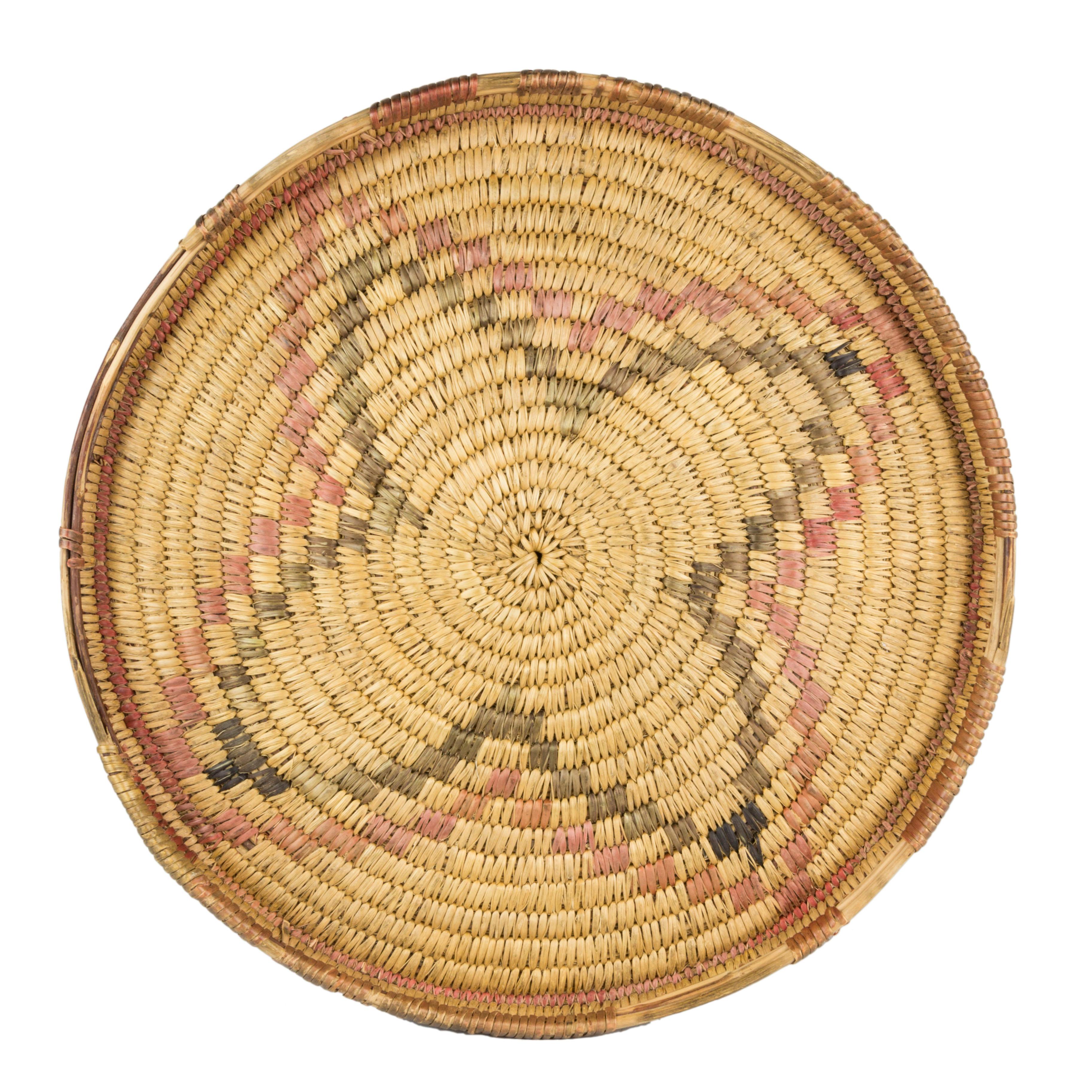 Jicarilla Lidded Storage Basket For Sale at 1stDibs