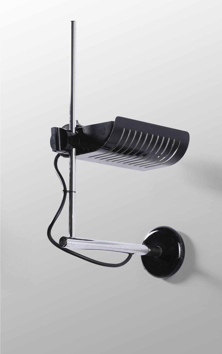 Joe Colombo Black Wall Lamp Colombo 671 Oluce Colombo Luce Serie, 1970s ...