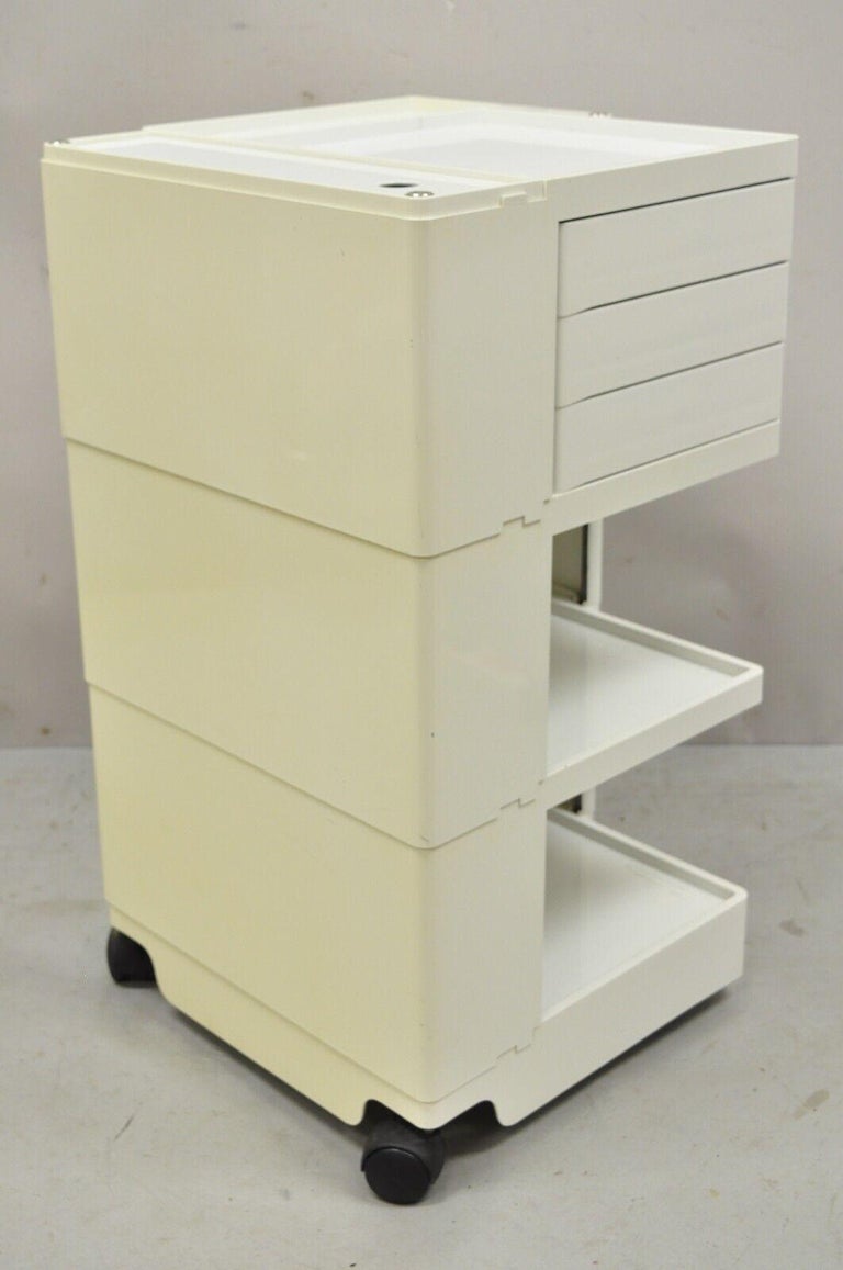 Joe Colombo White Boby Storage Trolley by Bieffeplast, Italy For Sale ...