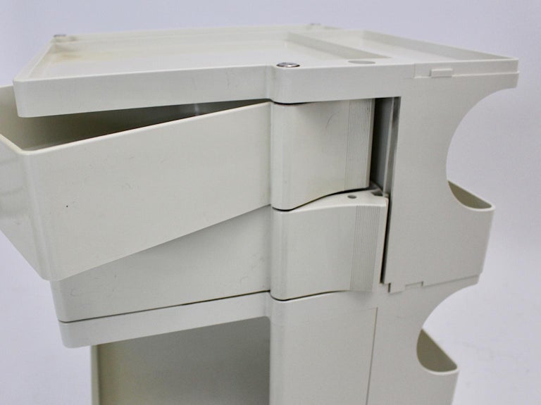 Joe Colombo White Vintage Plastic Boby High Portable Storage Container ...