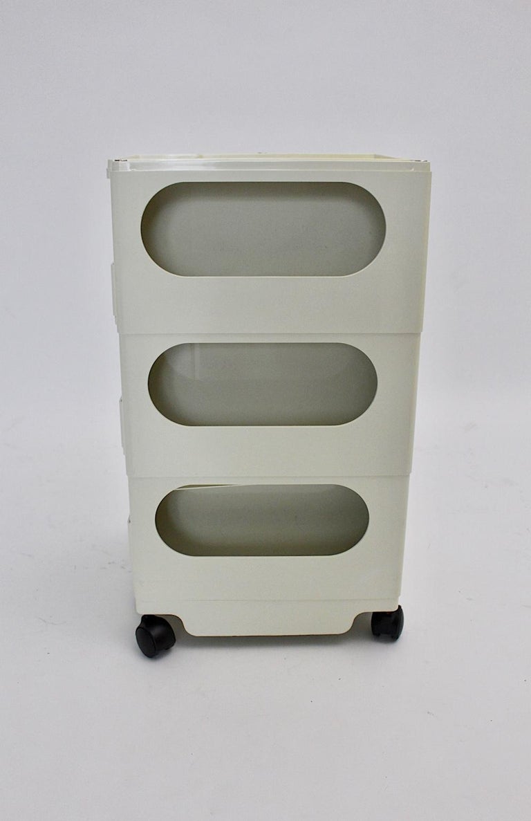 Joe Colombo White Vintage Plastic Boby High Portable Storage Container ...