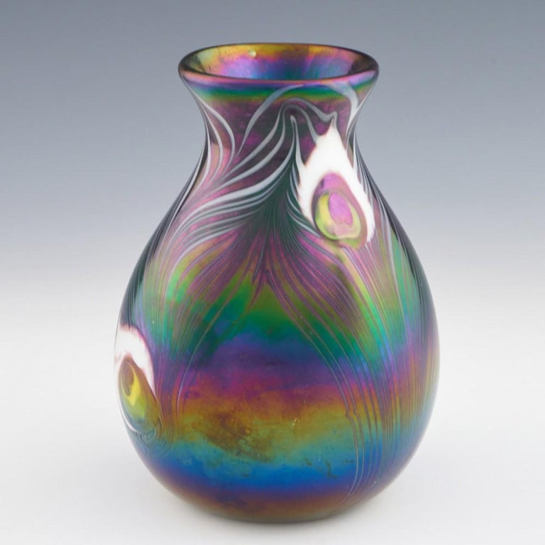 John Ditchfield Peacock Eye Iridescent Vase 1980 For Sale at 1stDibs