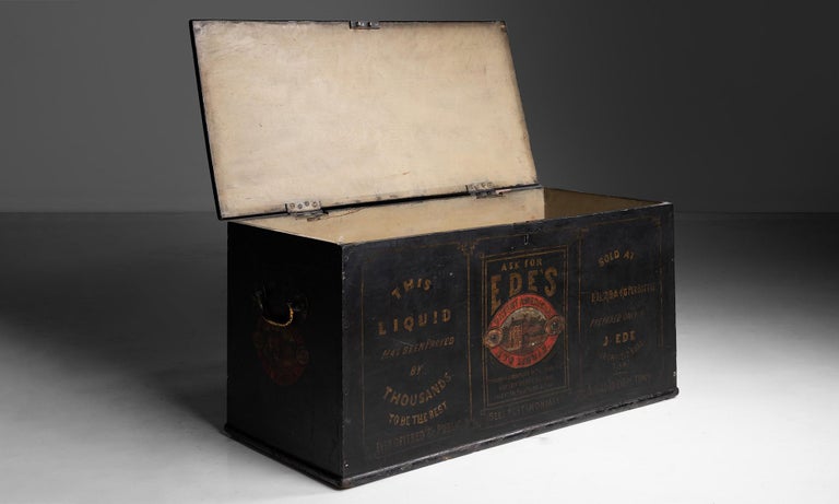 John Ede’s Advertising Trunk, England circa 1872 For Sale at 1stDibs