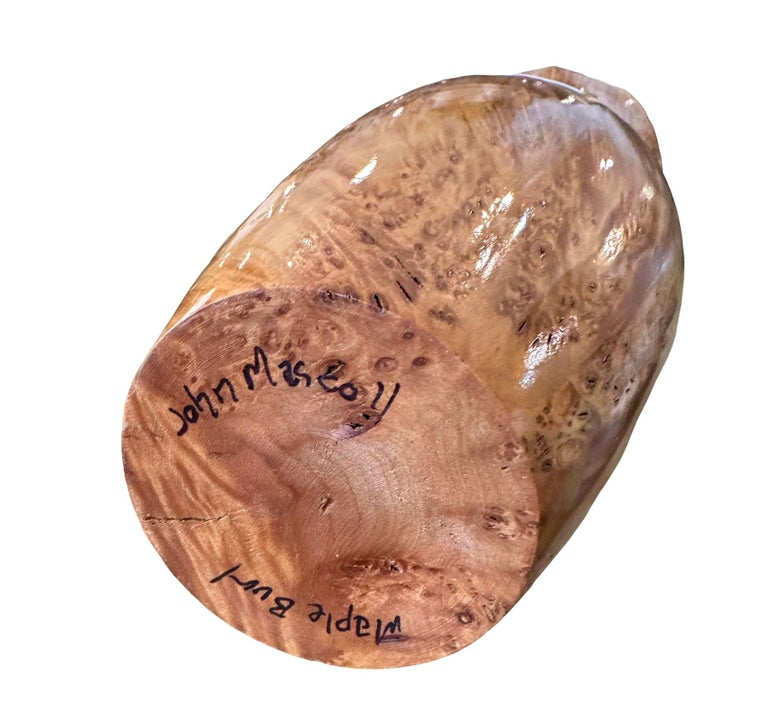 Vase en bois de ronce d'érable spalté John Mascoll En vente sur 1stDibs