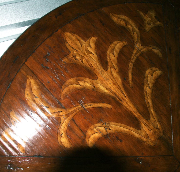 John Richard "Eden" Pedestal Dining Table For Sale at 1stDibs