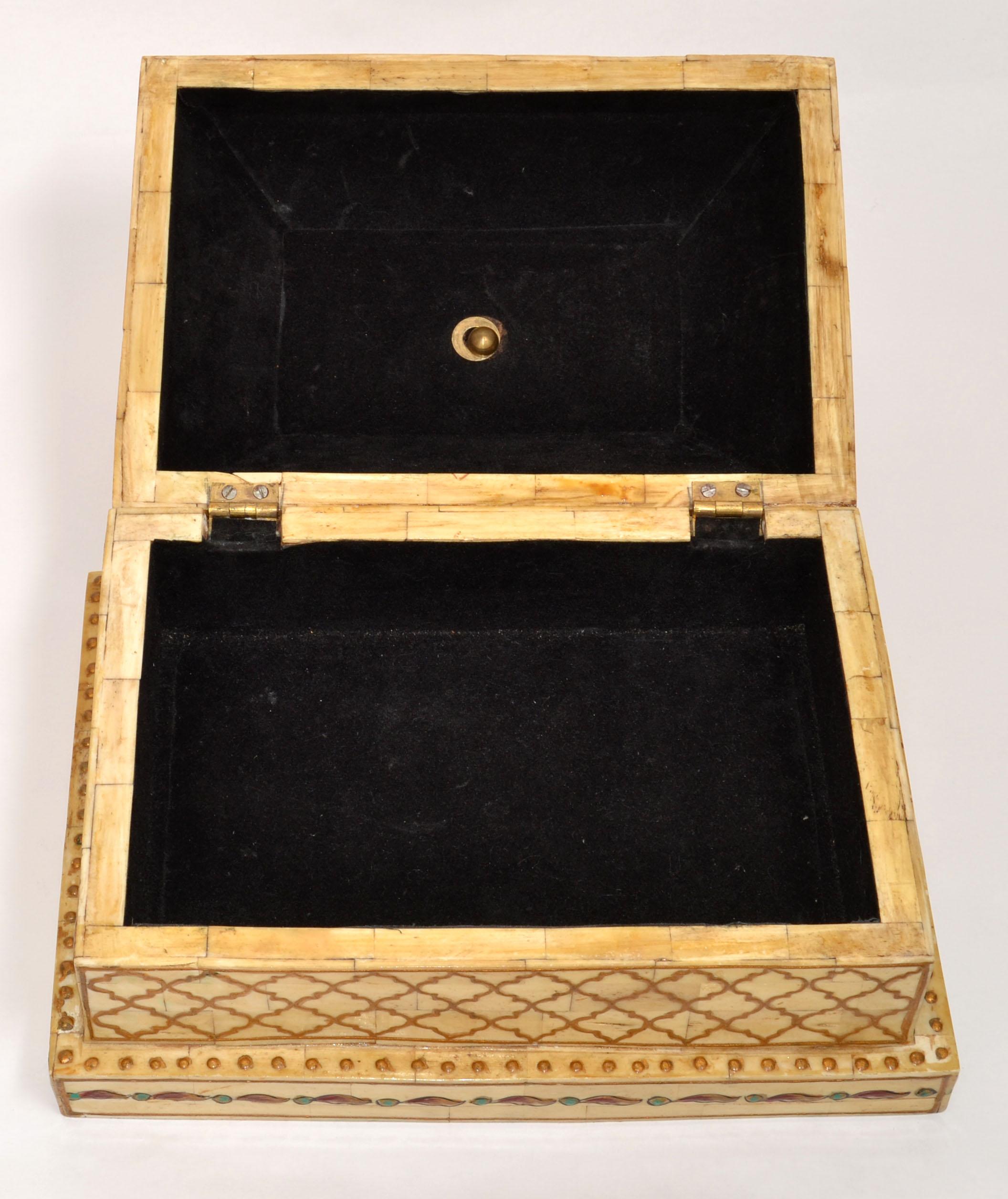 John Richard Vintage Beige Tessellated Shell Bone Decorative Wood ...