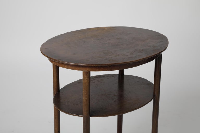 Josef Hoffmann, Oval side table nr. 960/2 for J.J. Kohn. Austria ca ...