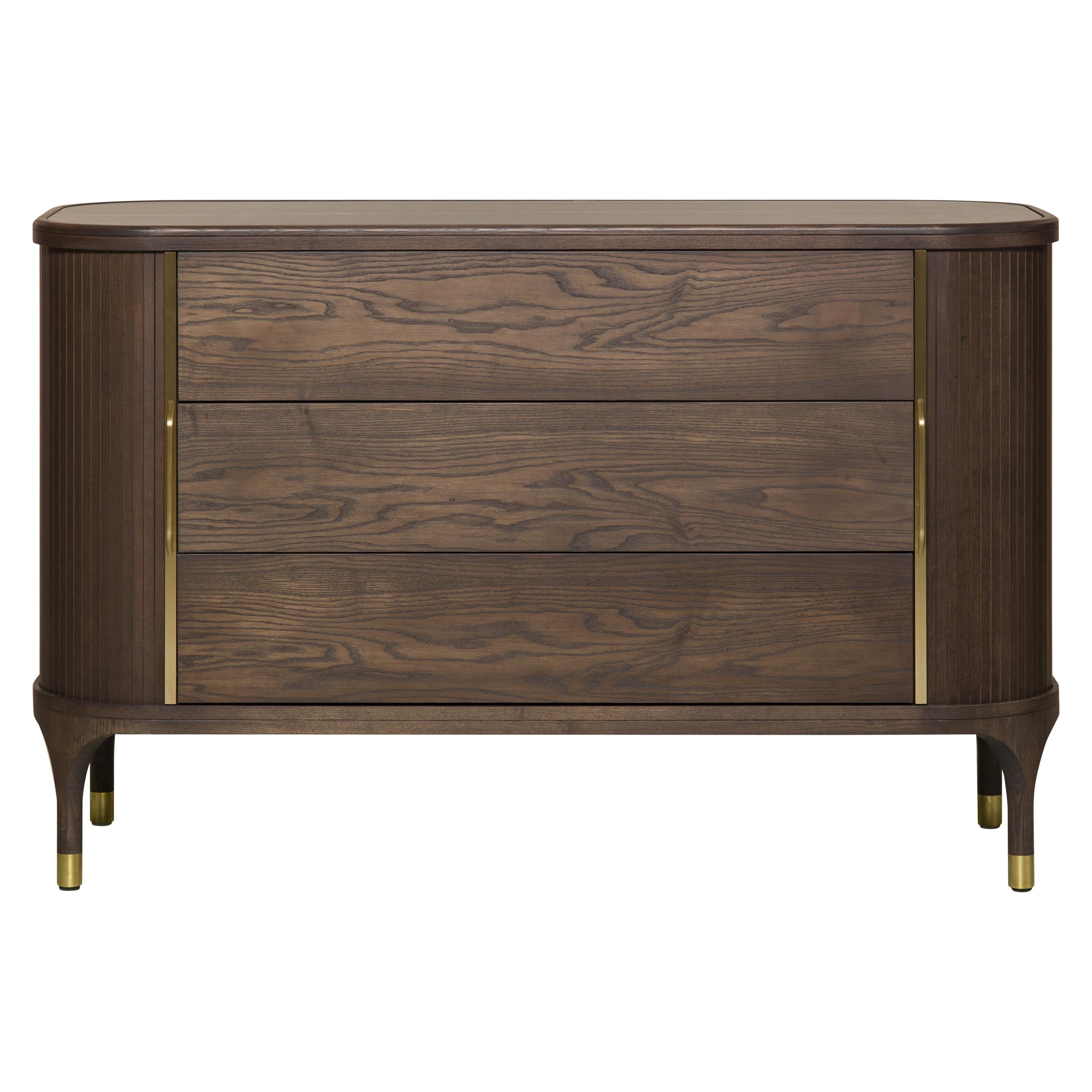 Commode Joyce:: en bois de frêne:: avec plateau en laiton et en marbre ...