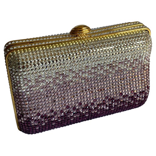 Judith Leiber Pill Box at 1stDibs | judith leiber pillbox, judith ...