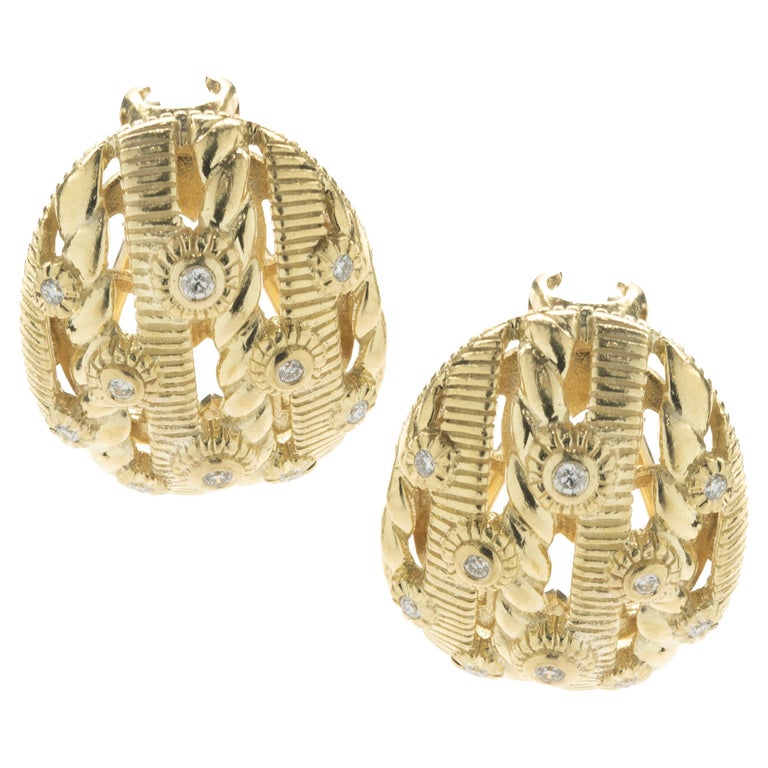 Judith Ripka 18 Karat Yellow Gold Diamond Dome Earrings For Sale at 1stDibs