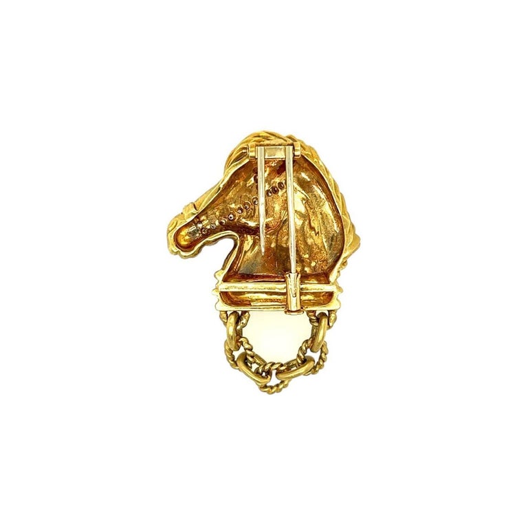 Judith Ripka Yellow Gold and Diamond Horse Head Brooch For Sale at 1stDibs