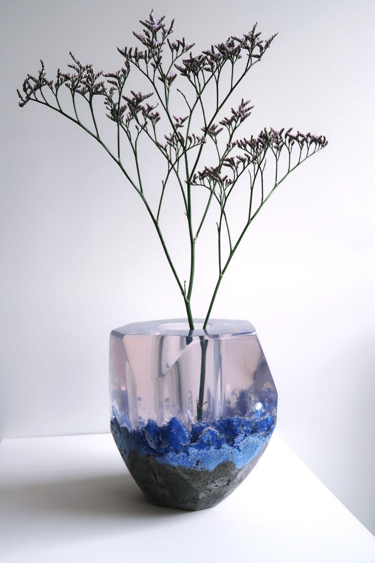 Jule cats - Vase déguisé - Bleu En vente sur 1stDibs