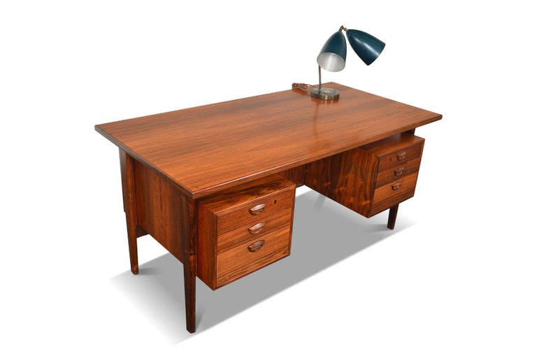 Kai Kristiansen FM 60 Executive Desk in Brazilian Rosewood For Sale at ...