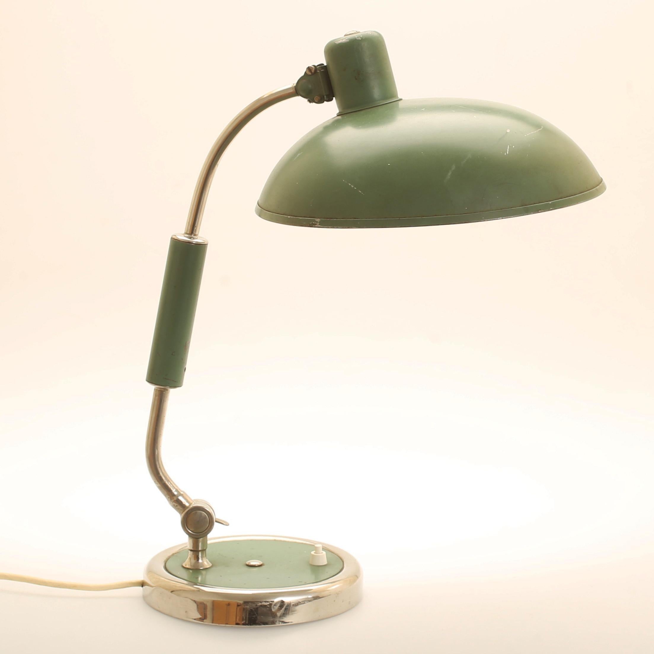 Kaiser Idell by Christian Dell Model 6632 President Green Desk Lamp For Sale at 1stDibs