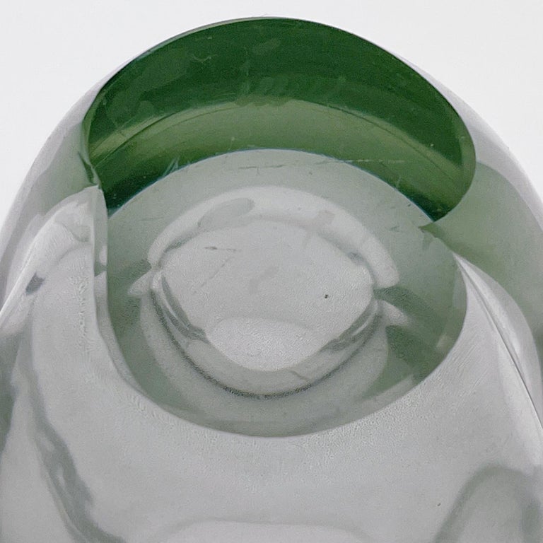 Kaj Franck, Two Sizes "Usva" Art-Object, Model KF106, Nuutajärvi-Notsjö ...