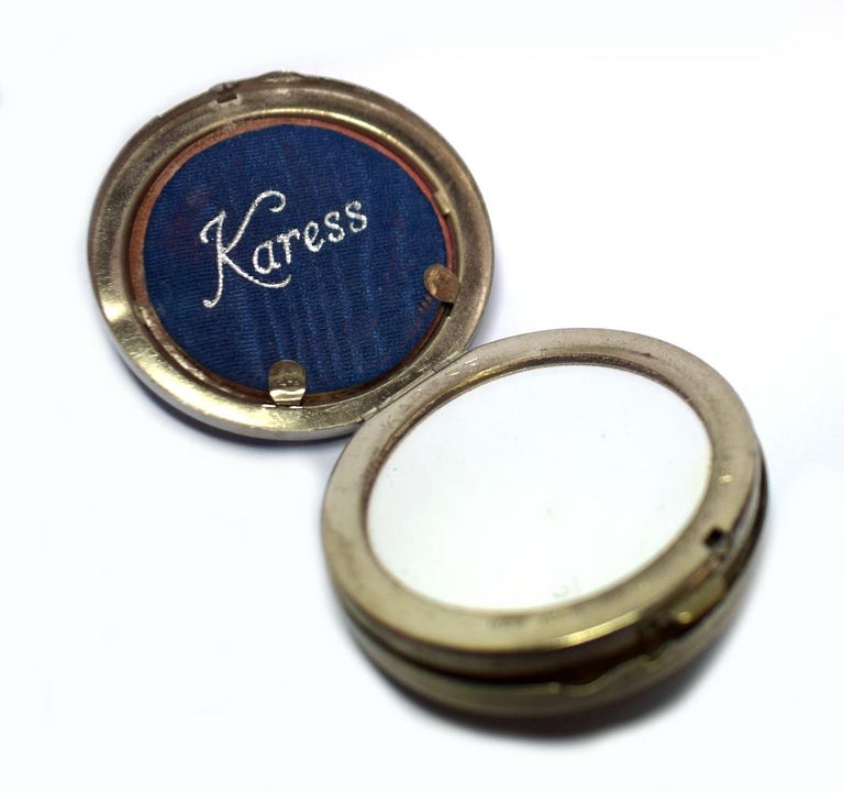 Karess 1920s Art Deco Ladies Powder Compact at 1stDibs