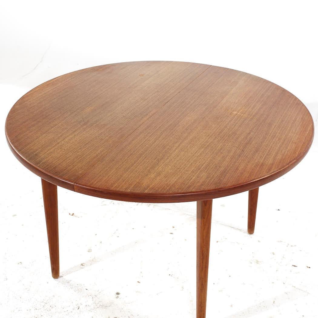 Karl-Erik Ekselius for JOC Vetlanda MCM Swedish Teak Expanding Dining ...