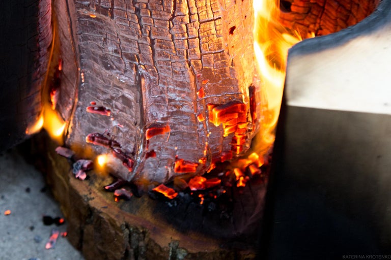 Katerina Krotenko - Shaped by fire — sculptural glass vase, volume IV ...
