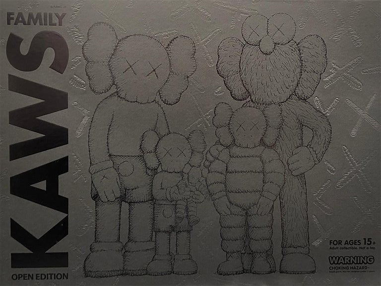 KAWS - KAWS FAMILY complete set of 3 works (KAWS Family companion) For ...