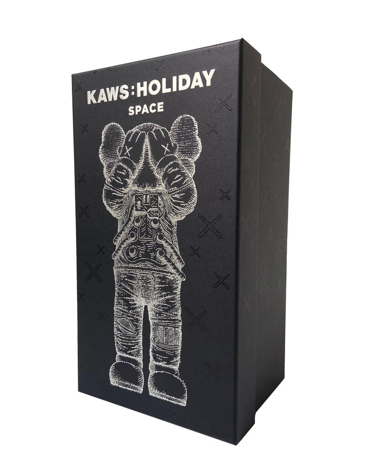 KAWS - KAWS Holiday SPACE: set of 2 works (KAWS silver gold space) For ...