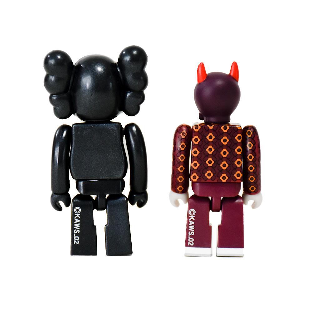 KAWS - KAWS Kubrick Bus Stop Set 1 (KM001) For Sale at 1stDibs