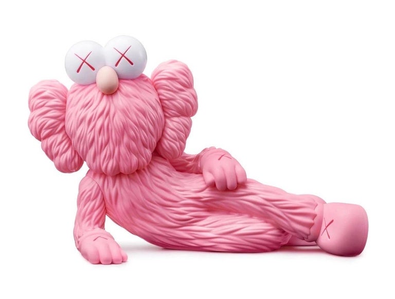 KAWS - KAWS TIME OFF rose ( compagnon du temps décalé) En vente sur 1stDibs