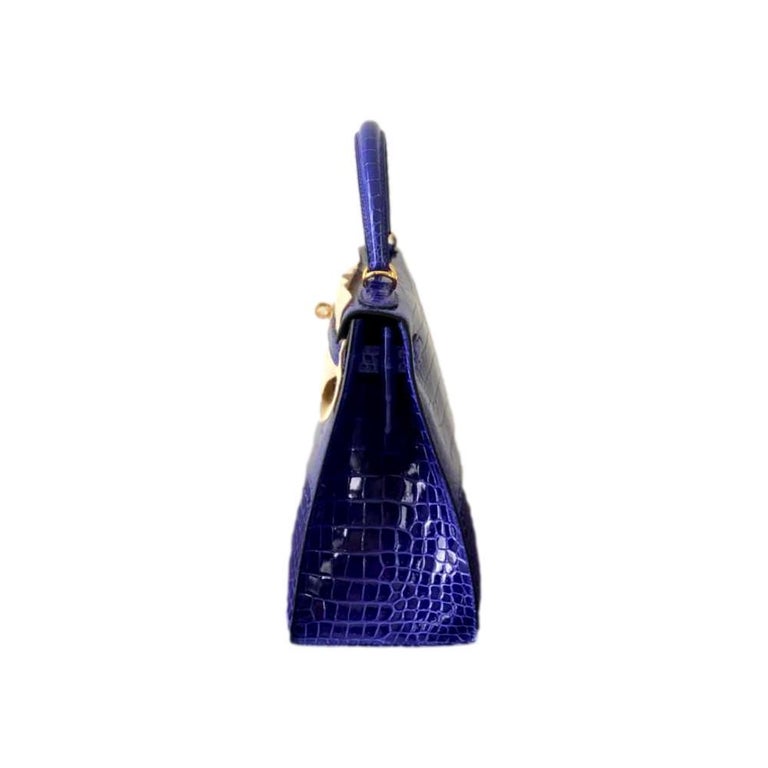 Kelly 28 in blue Porosus Crocodile For Sale at 1stDibs