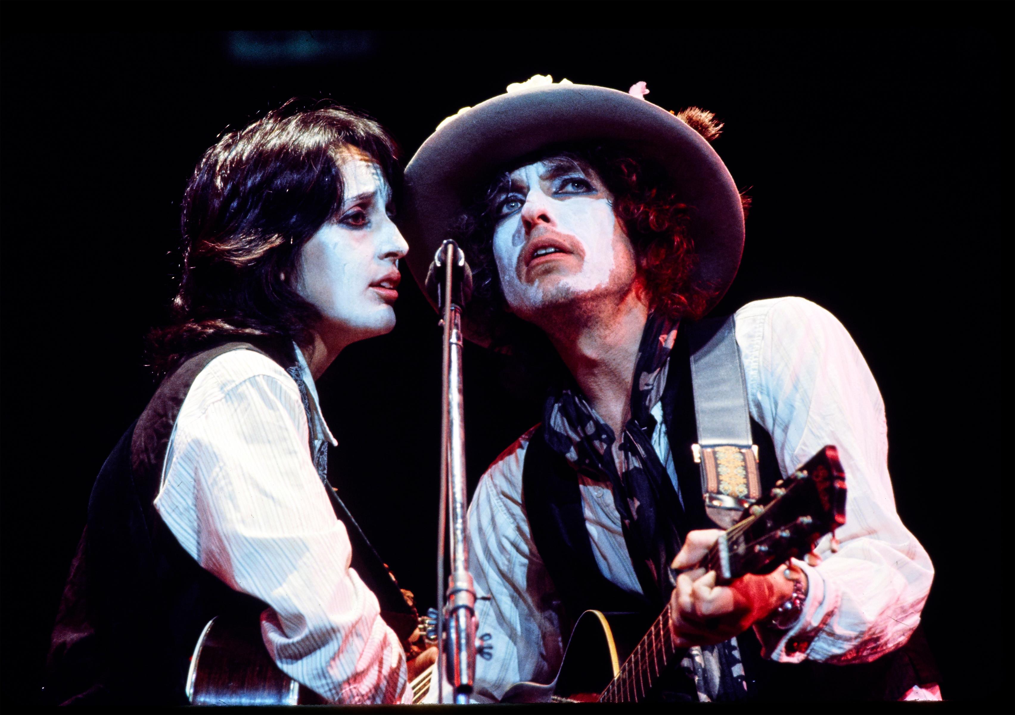Ken Regan - Bob Dylan and Joan Baez Rolling Thunder Revue Tour, 1975 ...
