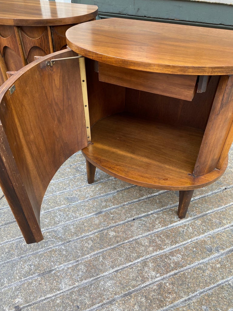 Kent Coffey Perspecta Pair of Nightstands at 1stDibs