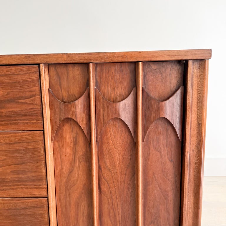 Kent Coffey Perspecta Walnut and Rosewood 12 Drawer Dresser at 1stDibs