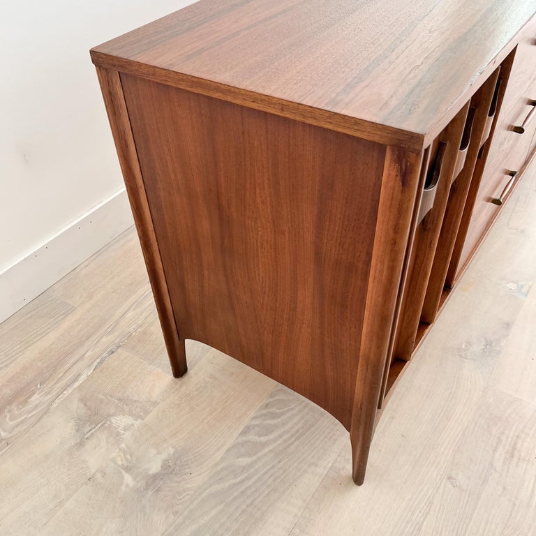 Kent Coffey Perspecta Walnut and Rosewood 12 Drawer Dresser at 1stDibs