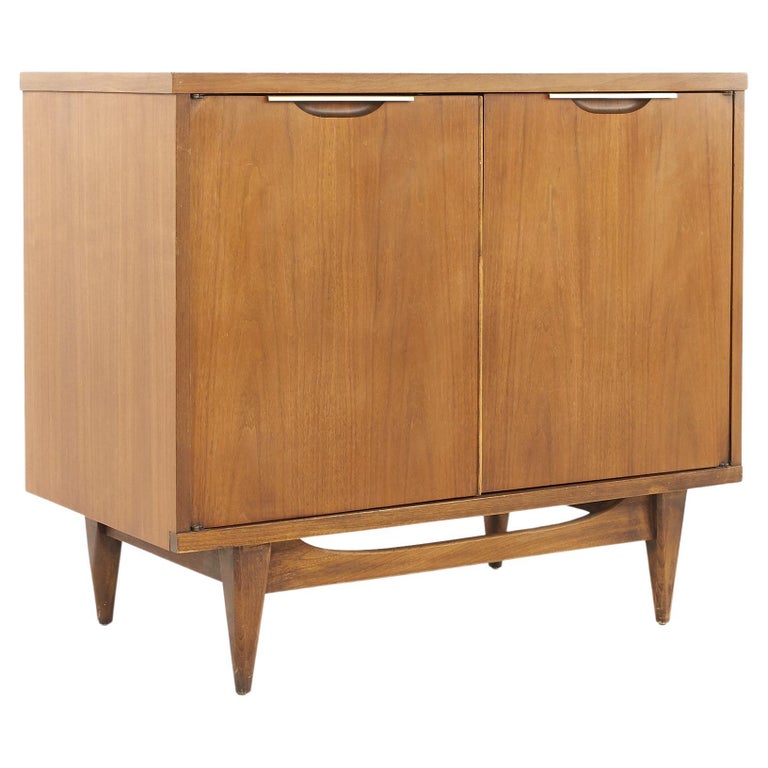 Kent Coffey Tableau Mid Century Walnut 2 Door Cabinet at 1stDibs