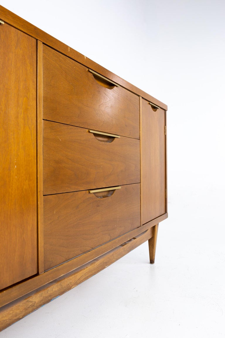 Kent Coffey Tableau Mid Century Walnut Sideboard Buffet Credenza at 1stDibs