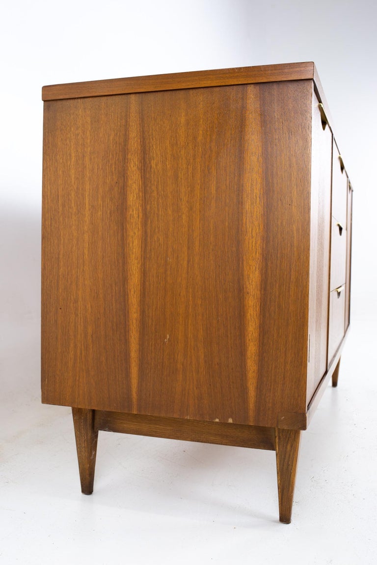 Kent Coffey Tableau Mid Century Walnut Sideboard Buffet Credenza at 1stDibs