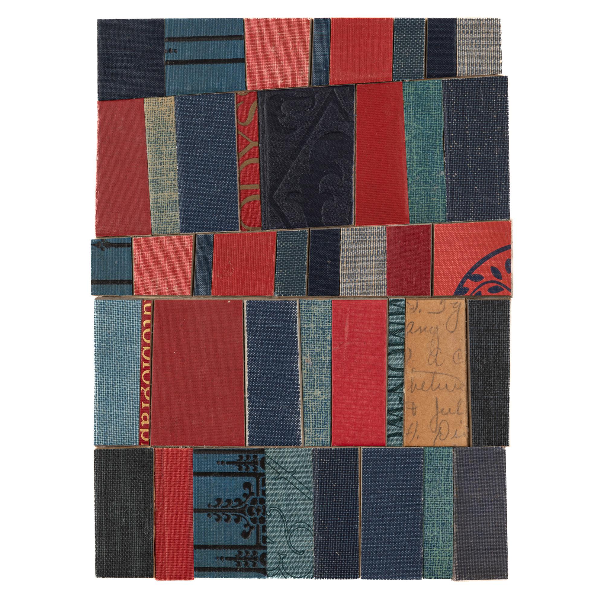 Kerith Lisi - "Capitoli": collage di libri neutri con copertina rigida ...