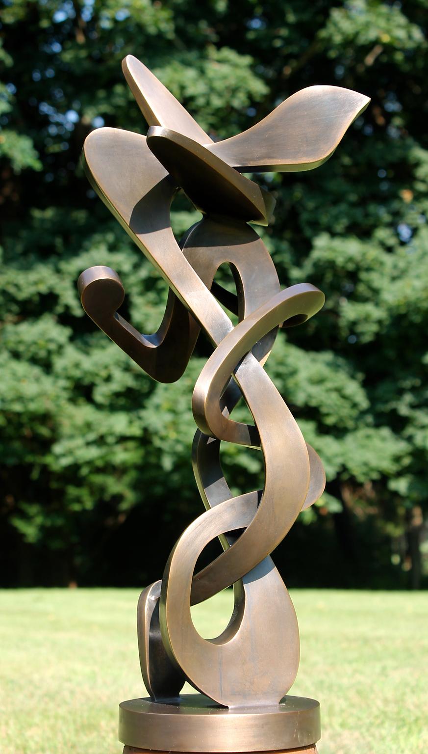 Kevin Barrett - "Aquiles" Escultura abstracta de metal y bronce a gran ...