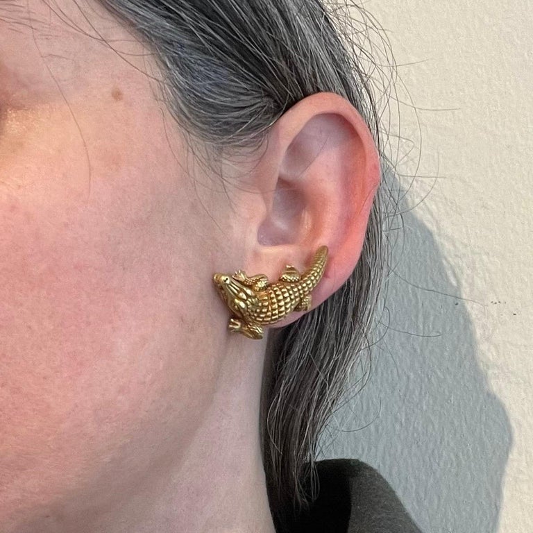Kieselstein-Cord 18 Karat Yellow Gold Alligator Earrings, 1988 For Sale ...