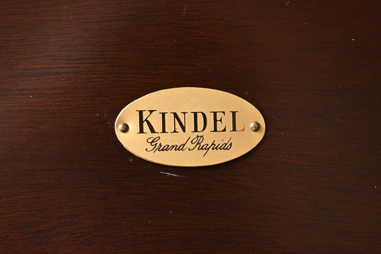 Kindel Furniture Georgian Mahogany Double Pedestal Dining Table ...