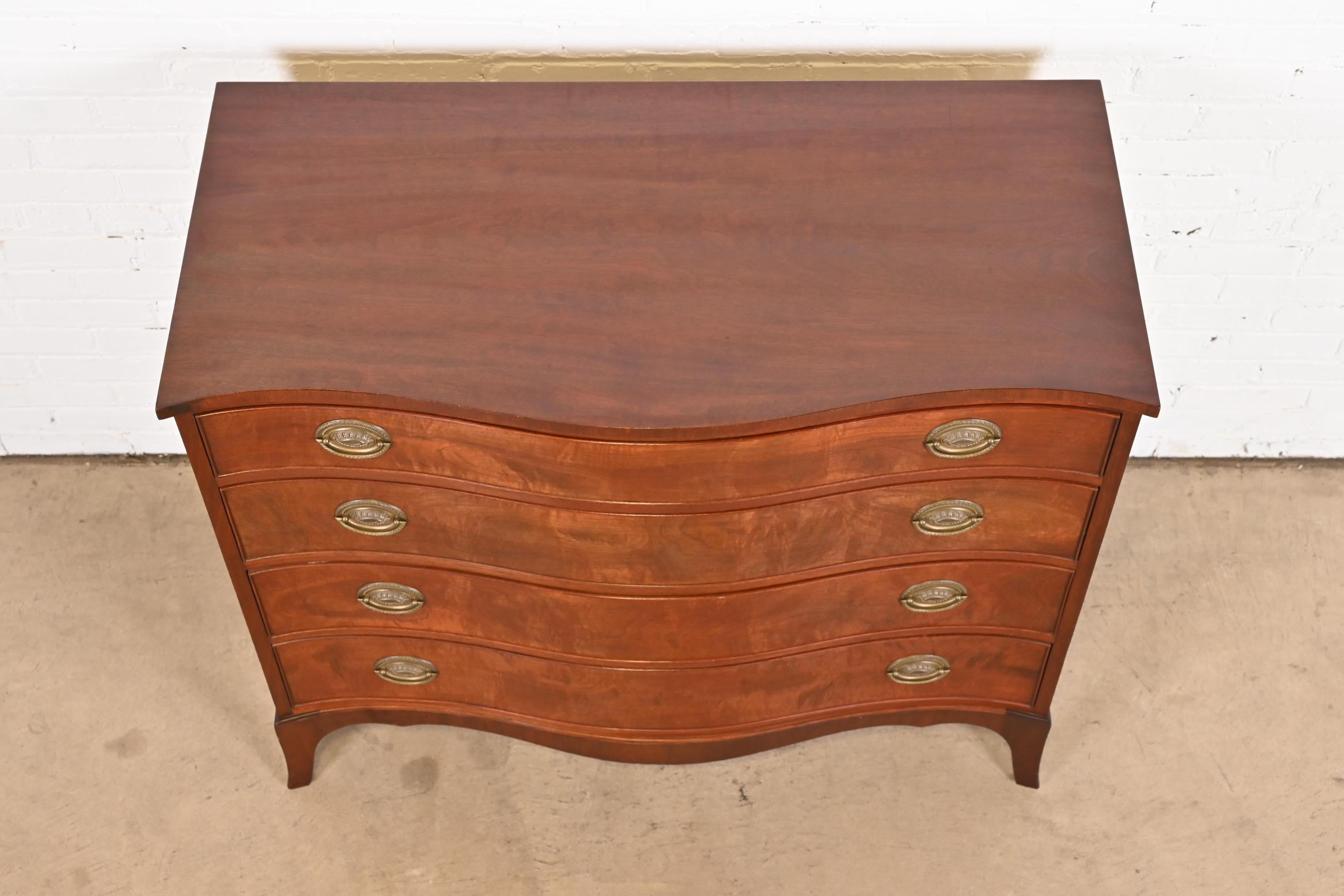 Kindel Furniture Georgian Mahogany Serpentine Front Chest of Drawers ...