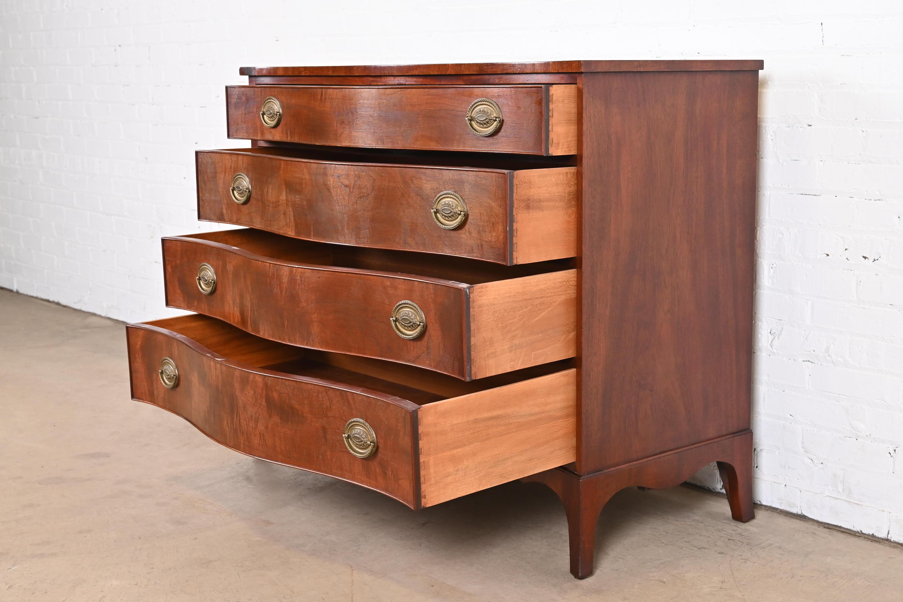 Kindel Furniture Georgian Mahogany Serpentine Front Chest of Drawers ...