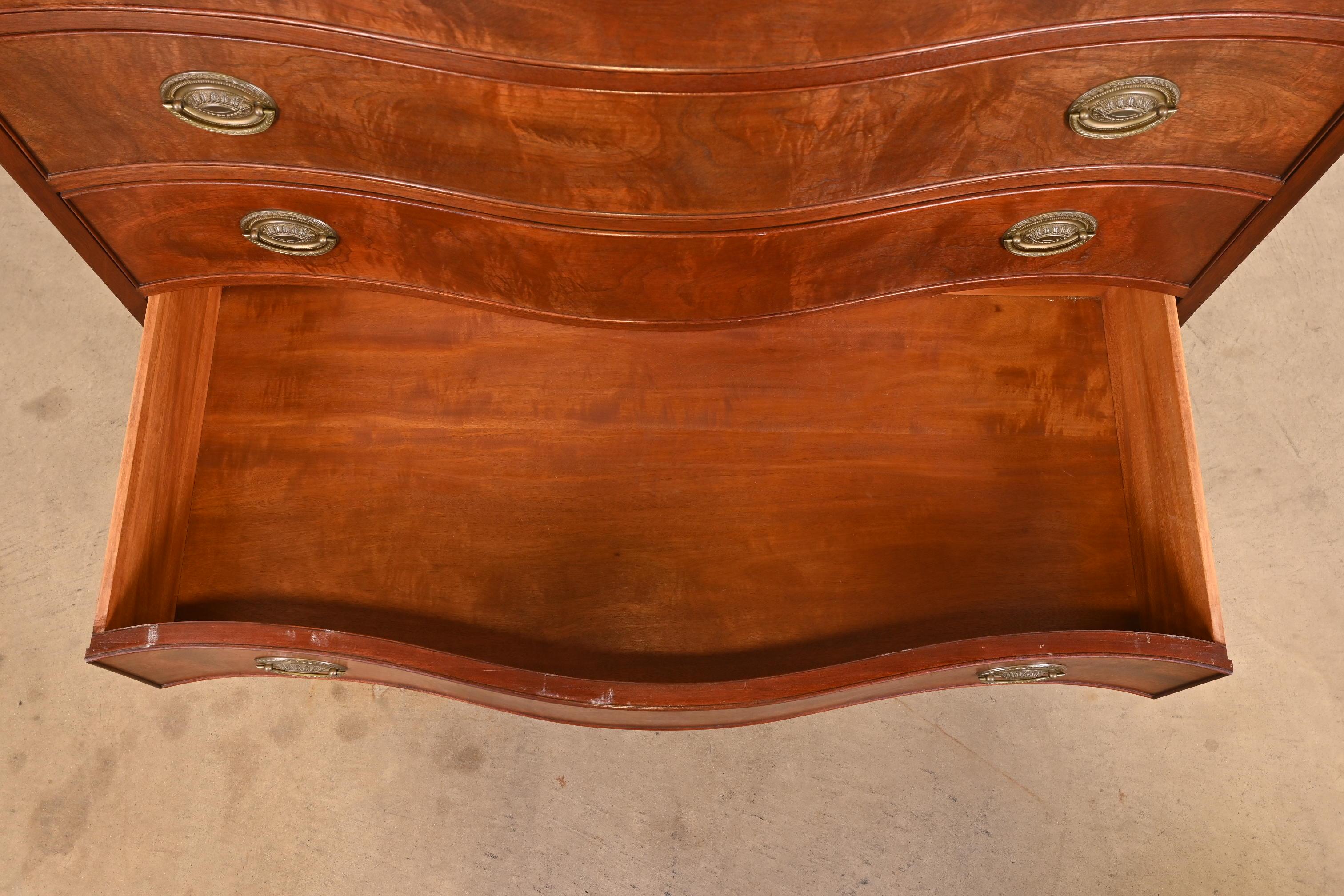 Kindel Furniture Georgian Mahogany Serpentine Front Chest of Drawers ...