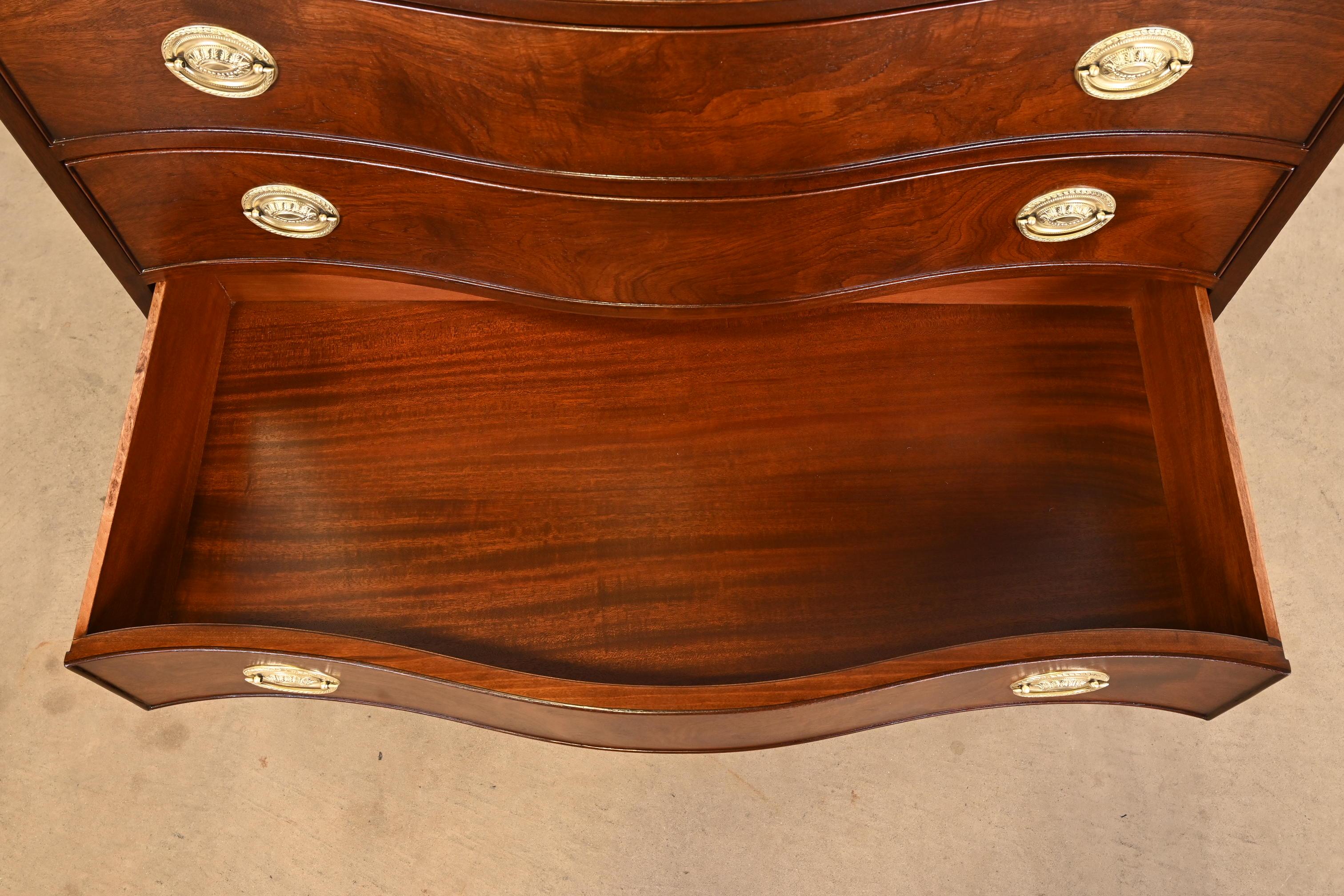 Kindel Furniture Georgian Mahogany Serpentine Front Chest of Drawers ...
