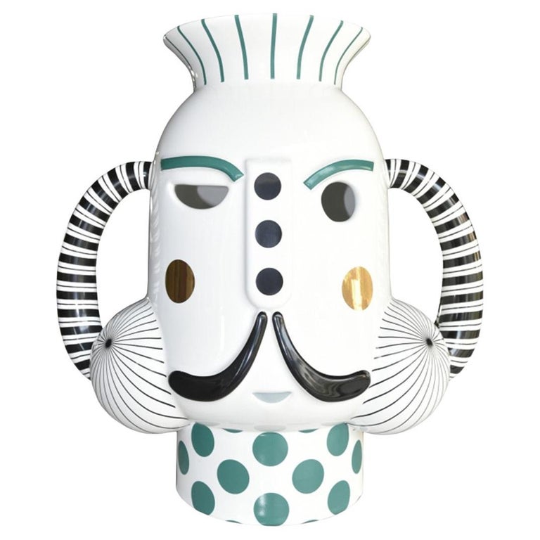 Vase King blanc brillant avec graphiques verts et or par Bosa En vente ...