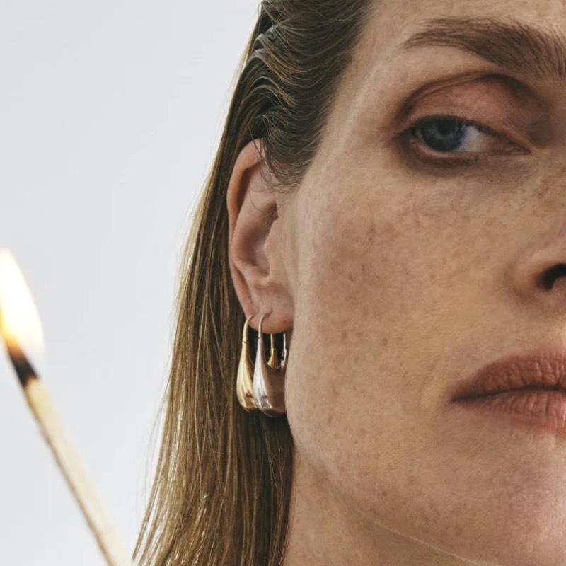 KINRADEN DORIC SMALL Earring - 18k gold For Sale at 1stDibs