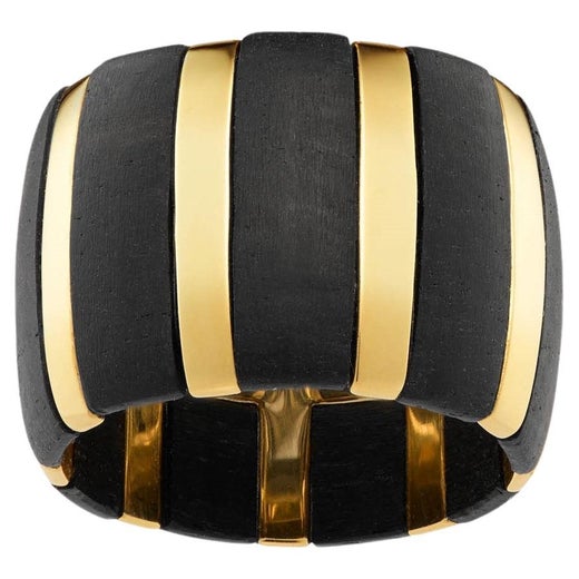 Customizable KINRADEN ISADORA Ring - 18k Gold For Sale at 1stDibs